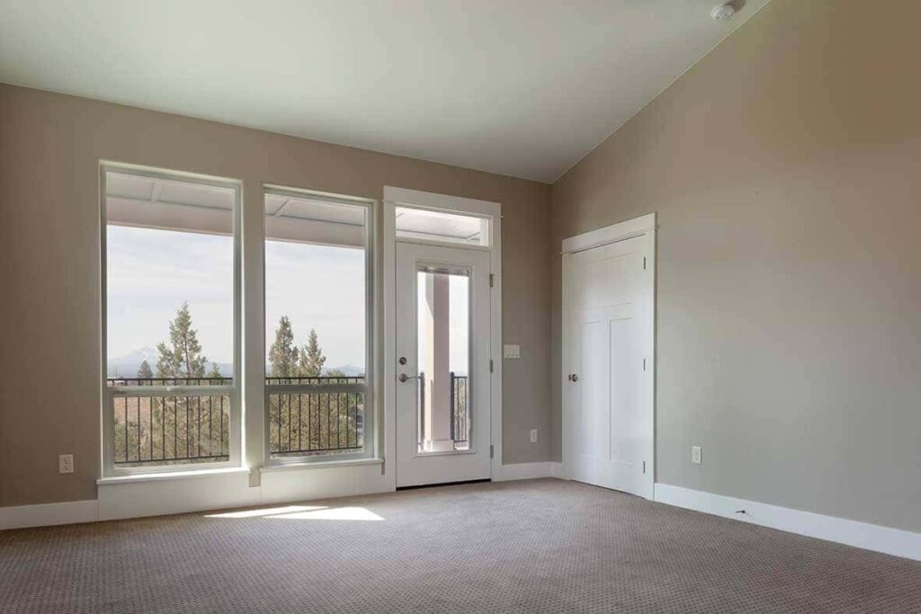 What is a Split Bedroom Floor Plan? | Pros and Cons of Split Bedroom Plans